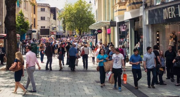 The British class system explained: There are now seven social classes ...