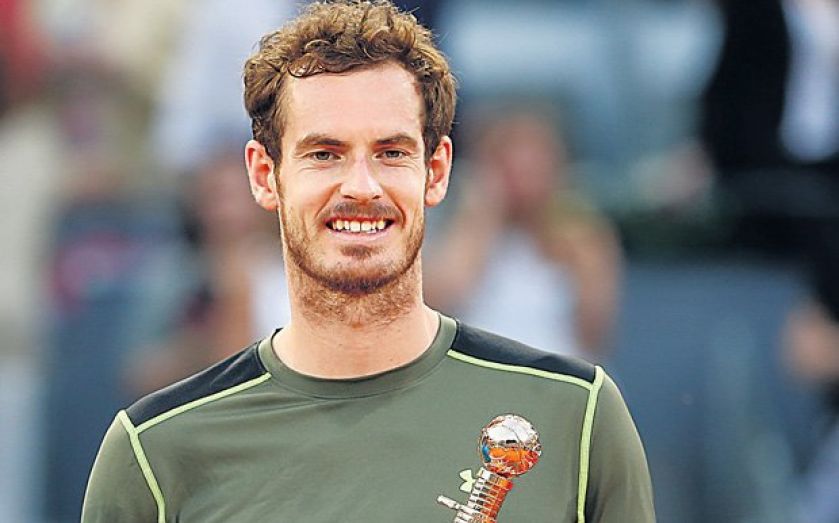 Murray keeps up charge for third clay court title in as many weeks