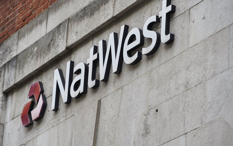 Natwest resolves 'glitch' that left thousands of customers unable to ...
