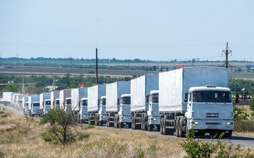 Ukraine crisis deepens as 100 Russian lorries begin "direct invasion"
