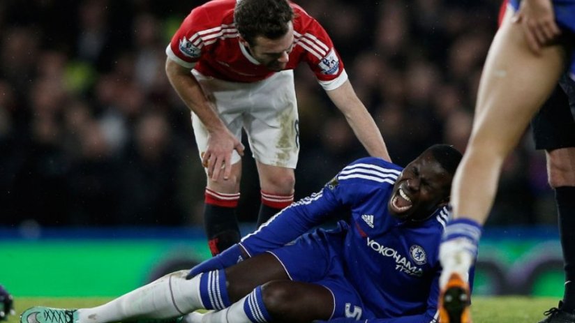 Chelsea title defence suffers blow on women's football weekend