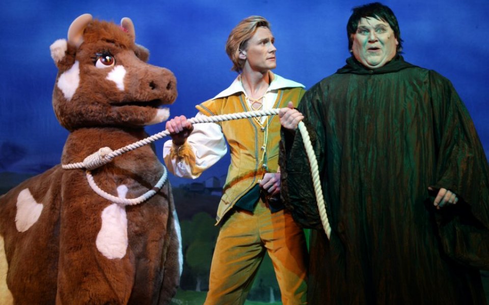 The best pantos in London 2024-2025, from Robin Hood to Aladdin - City AM