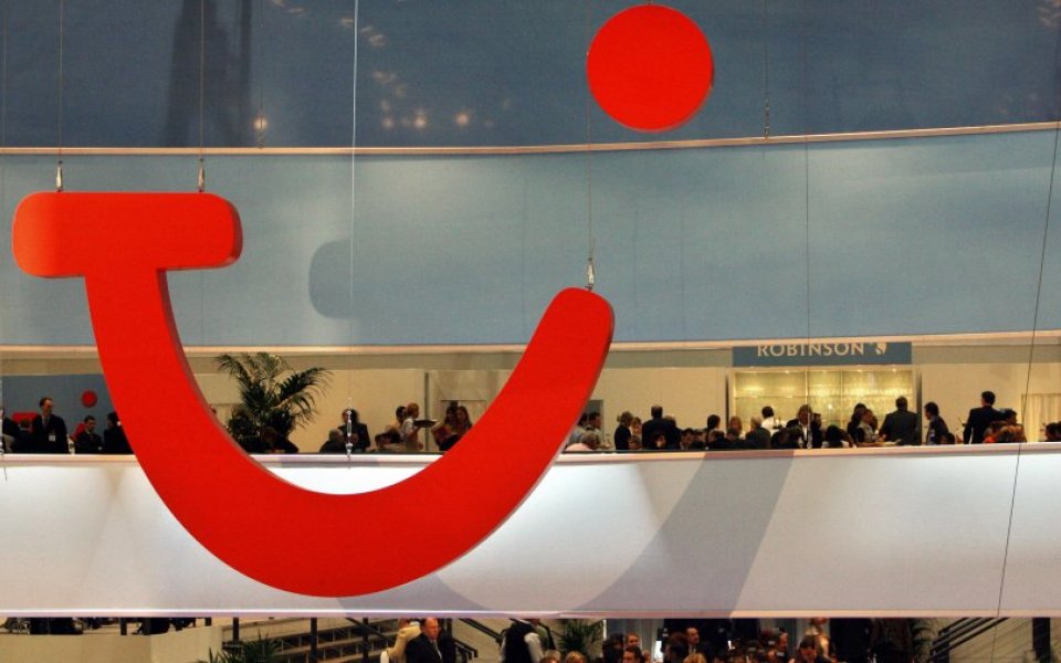 Battle of package holiday makers: Jet2holidays overtakes Tui as top ...