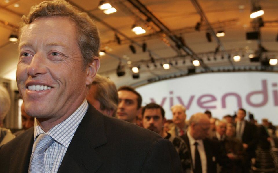 DB battle with billionaire Alexander Vik over $320m bill heats up