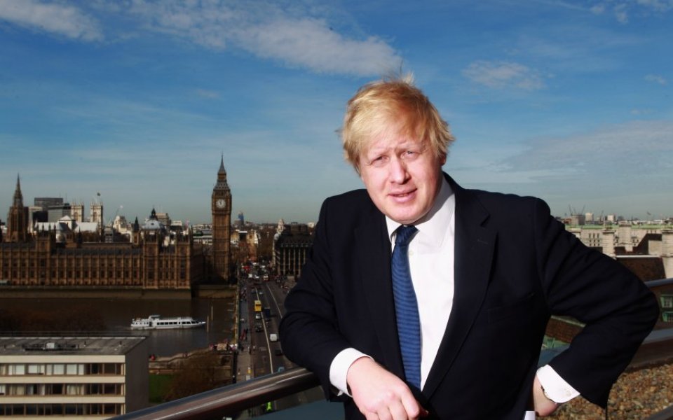 Donald Trump mugshot rated: How does it compare to other celebrity ...