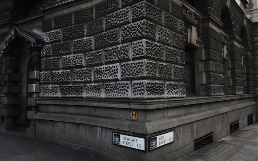 Rumble at the Old Bailey: 'Violence erupts' at gangland murder trial