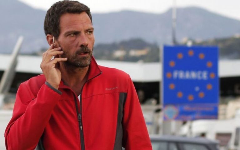 The world’s poorest man Jerome Kerviel has handed himself in to French ...