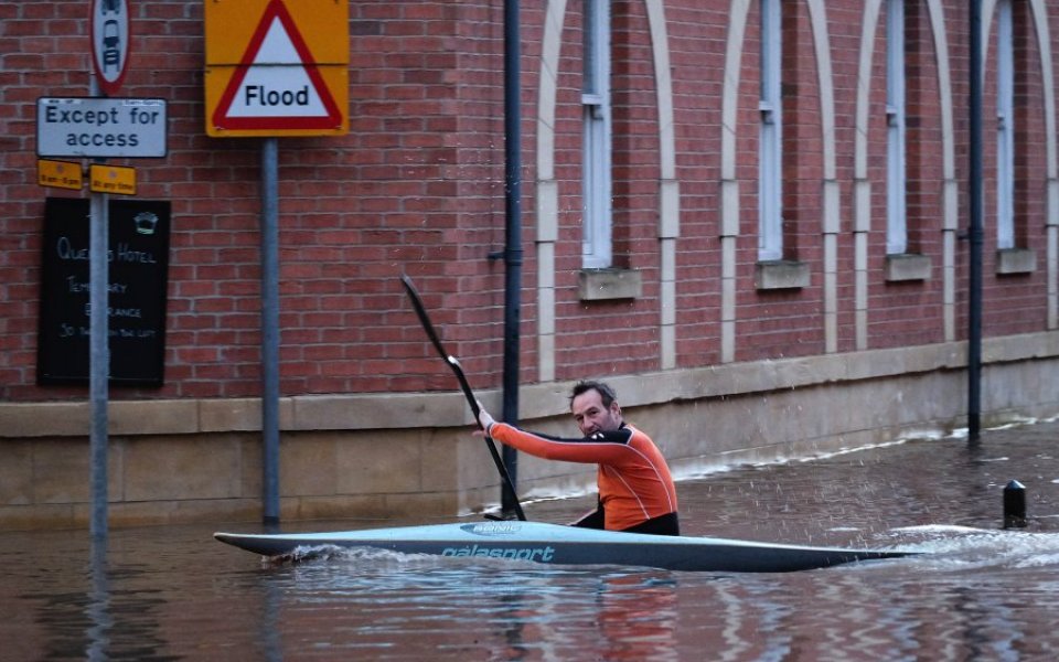 RSA Insurance and Aviva share prices hit as experts warn Storm Eva ...