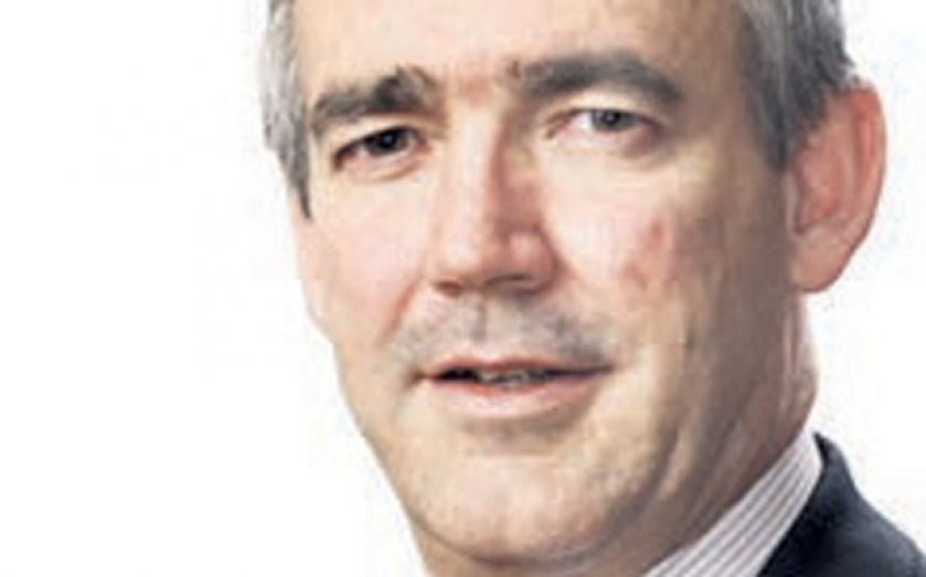 Shell finance chief Simon Henry appointed to Lloyds Bank board