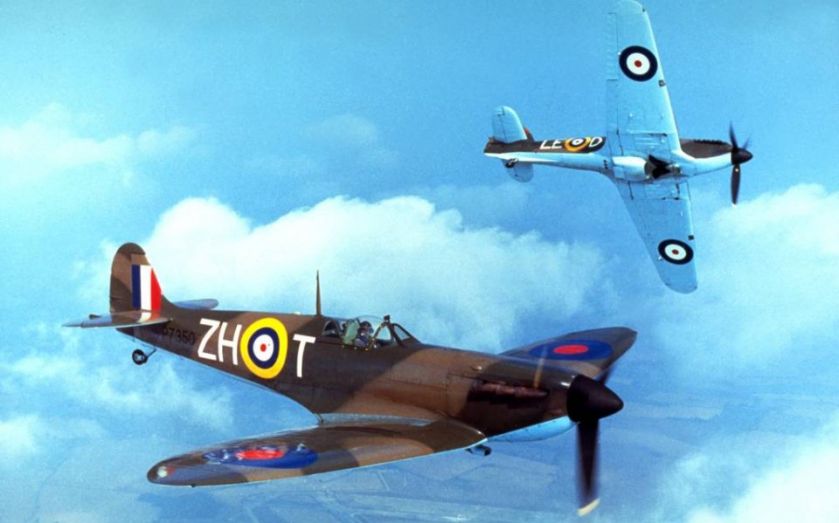 Battle of Britain memorial flypast: Spitfires and Hurricanes fly over ...