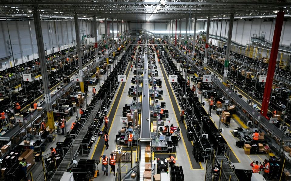 Amazon tops Linkedin list of top 10 companies to work for