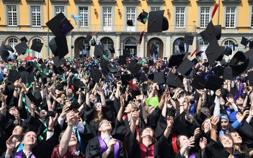 Foreign graduates are helping to fill the skills gap in the UK's ...