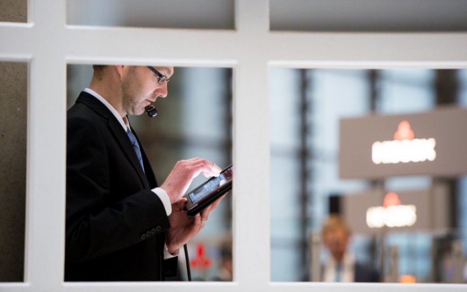 Xchanging share price finishes down, as company urges shareholders to ...