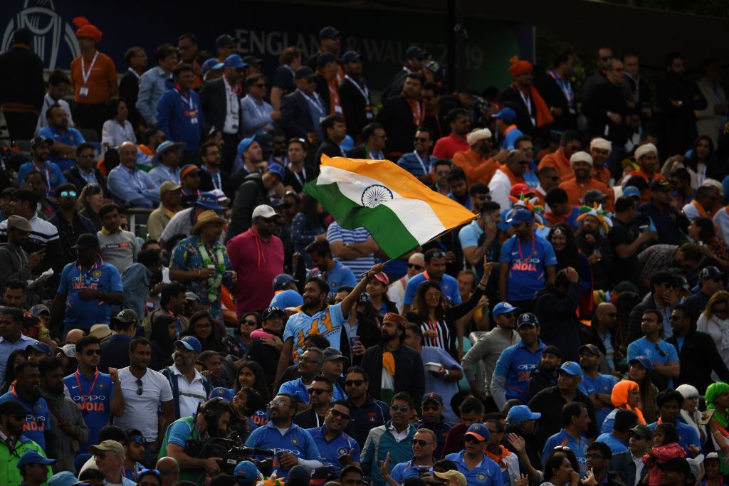 Indian fans make themselves at home in The Oval amid thumping win over ...