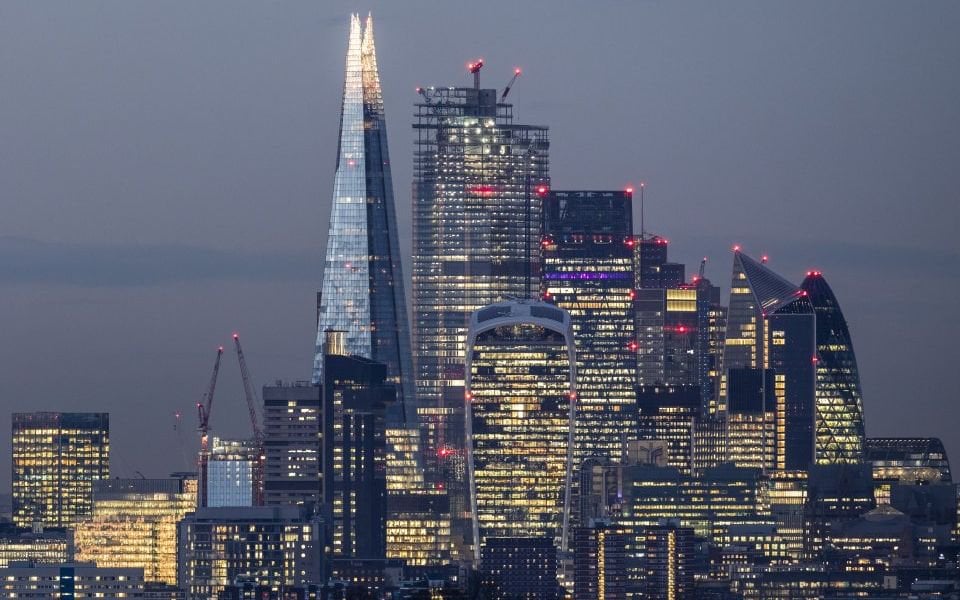 London slips behind New York as world's financial capital, survey says