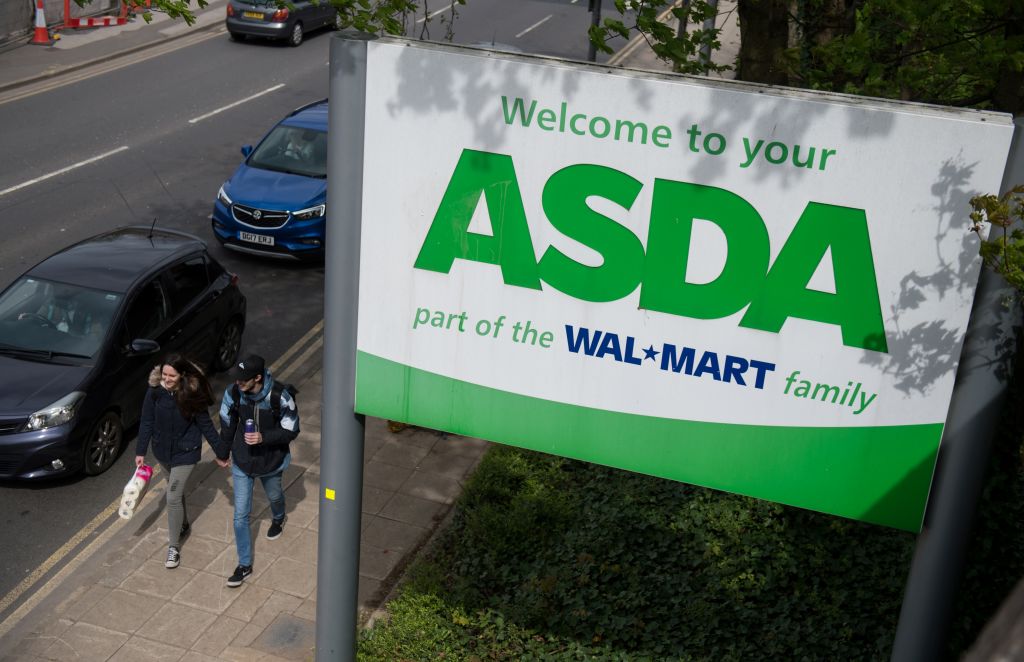 Asda gives employees facing sack extra week to sign new contracts