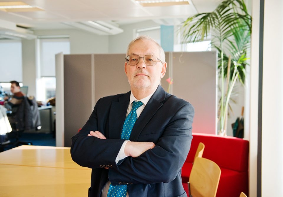 Top economist Sir Charlie Bean warns UK productivity crisis threatens ...