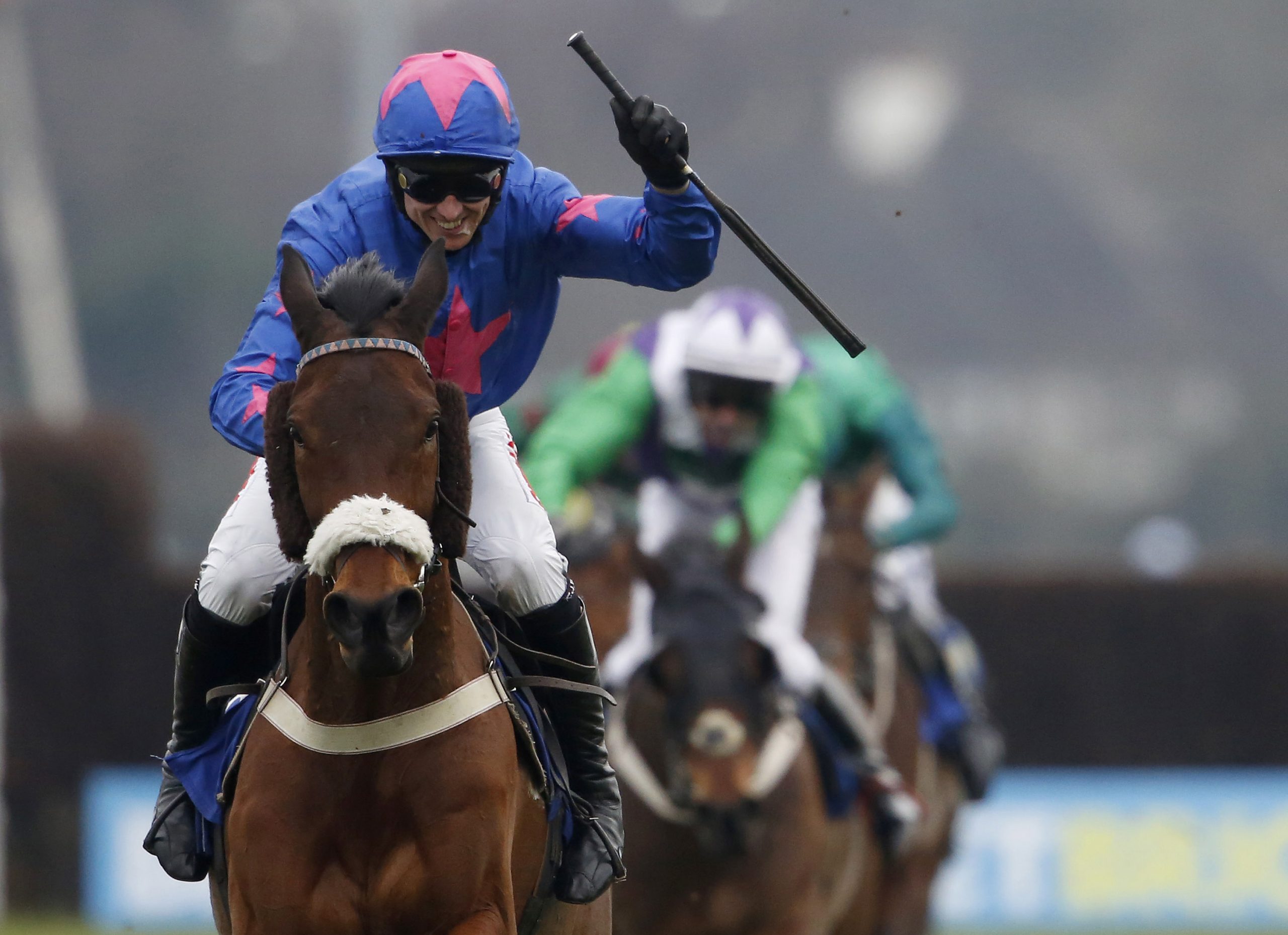 Horse Racing Betting Tips: Theatre and Ball the acts to back on Newbury ...