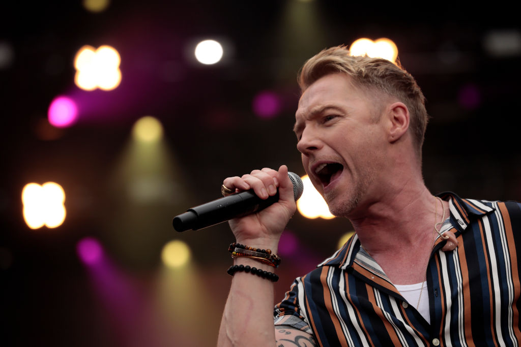 Exclusive: Ronan Keating sues Rupert Murdoch’s media empire in phone ...