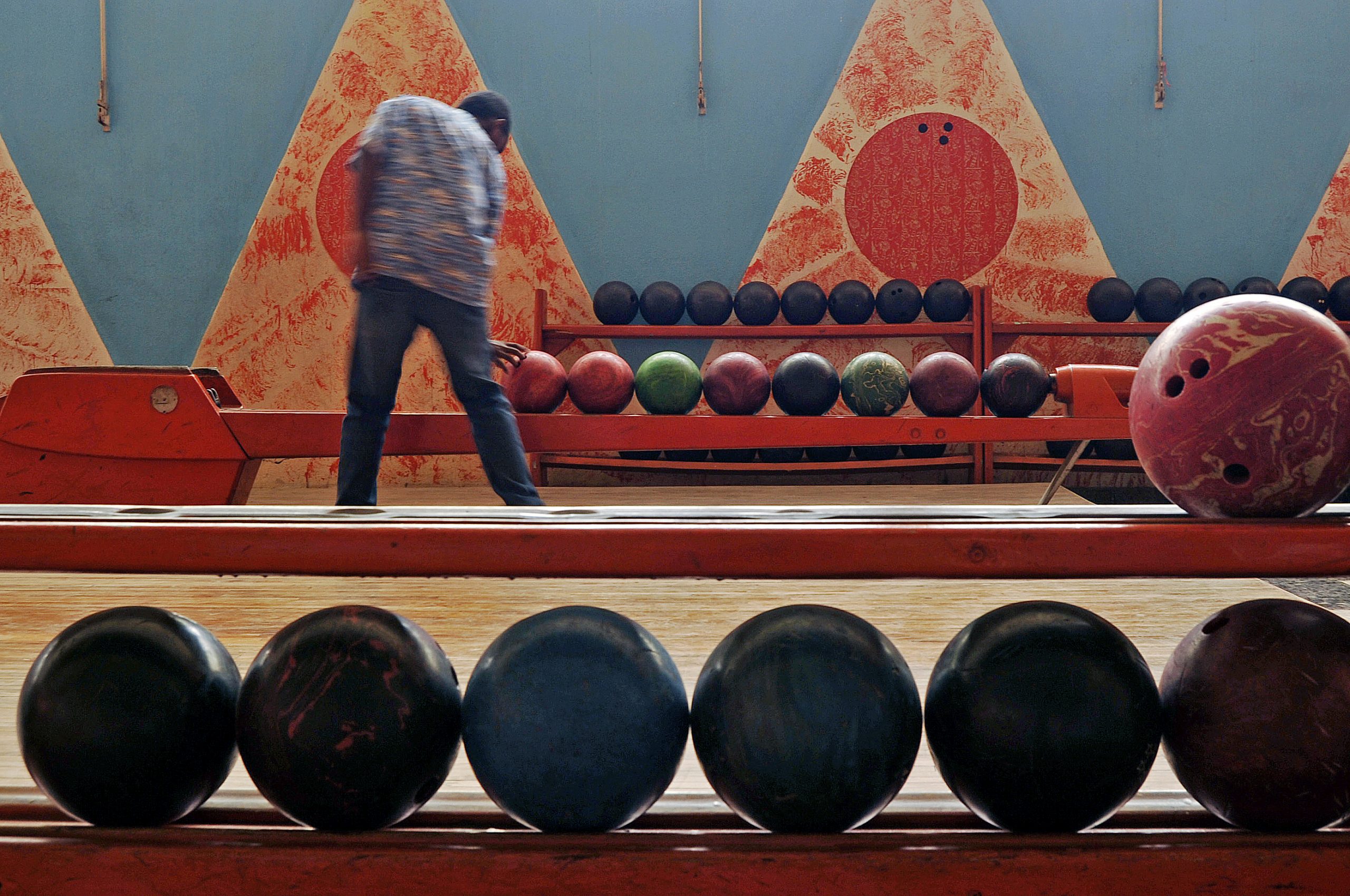 London’s bowling alleys, comedy clubs and arts venues slam fresh ...
