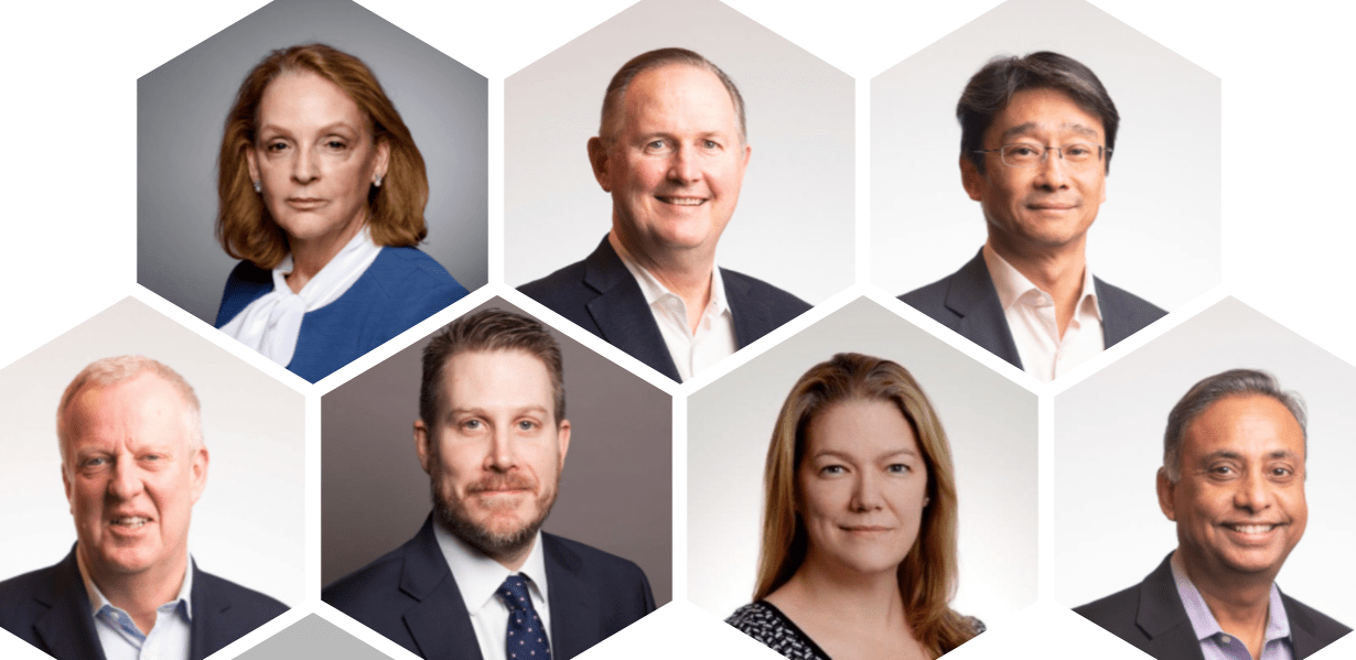 Four top UBS directors quit