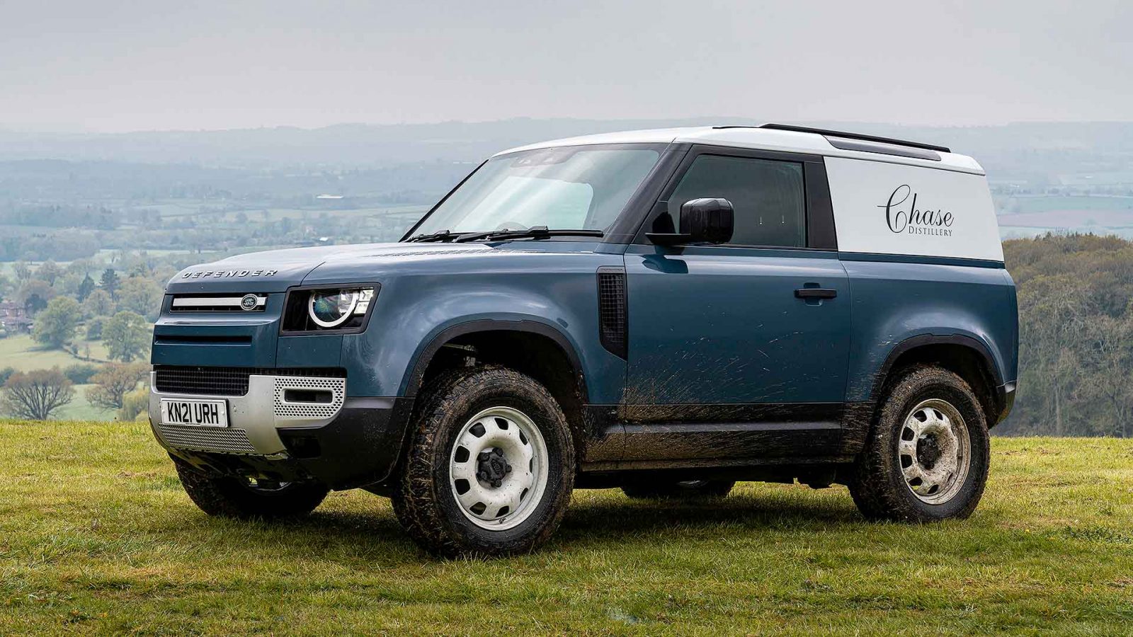 Land Rover Defender Hard Top review: the van that can : CityAM