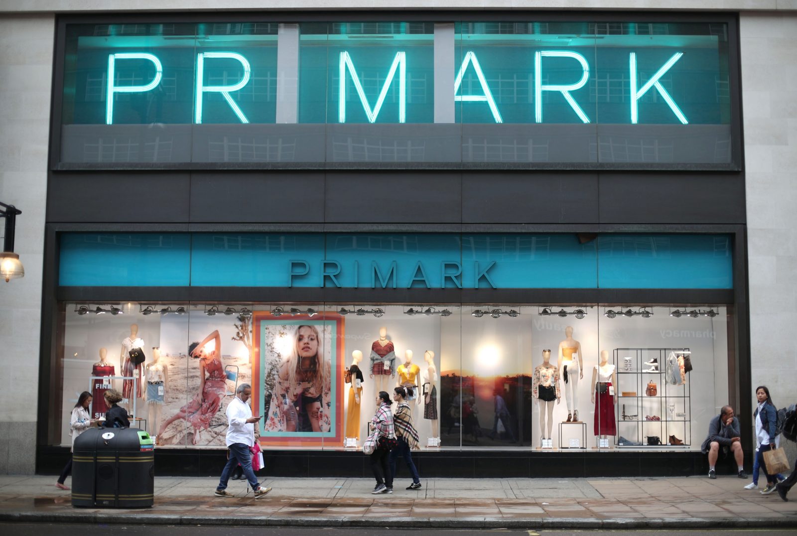 Primark's Oxford Street and Wood Green changing rooms to turn into pop ...