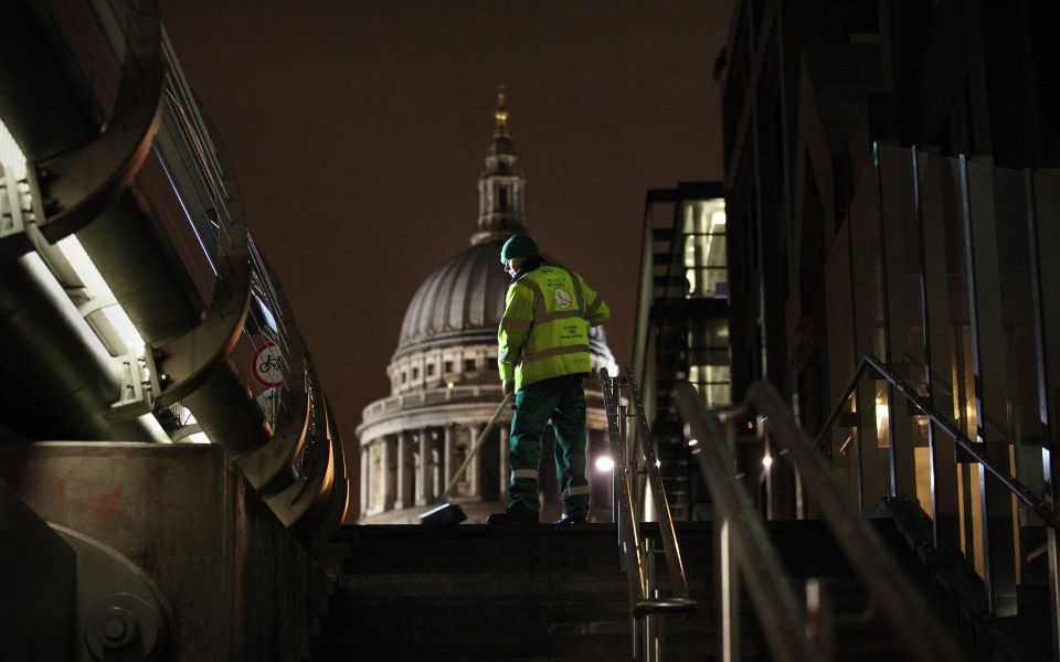 Better pay and conditions needed for night workers – TUC