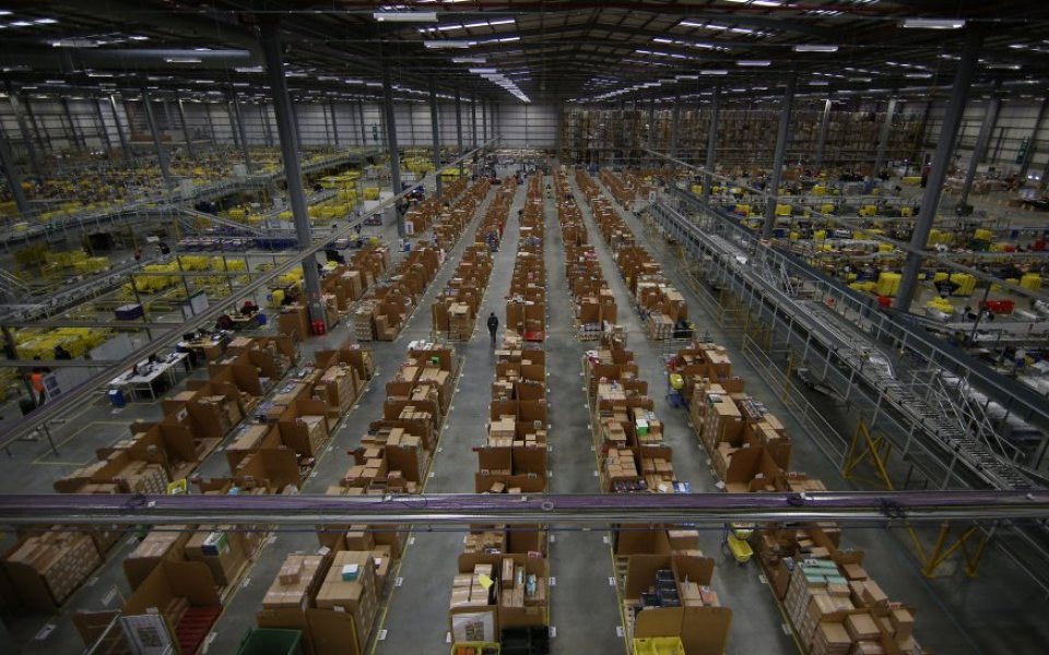 Warehouse boom amid online shopping frenzy as construction bill hits ...