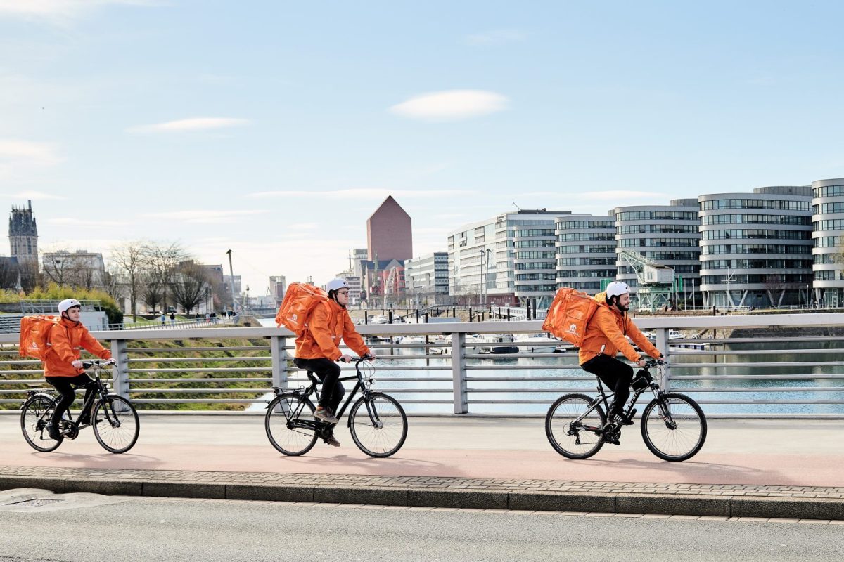 Evri to 'triple' deliveries as it rolls out e-cargo bikes in London and ...