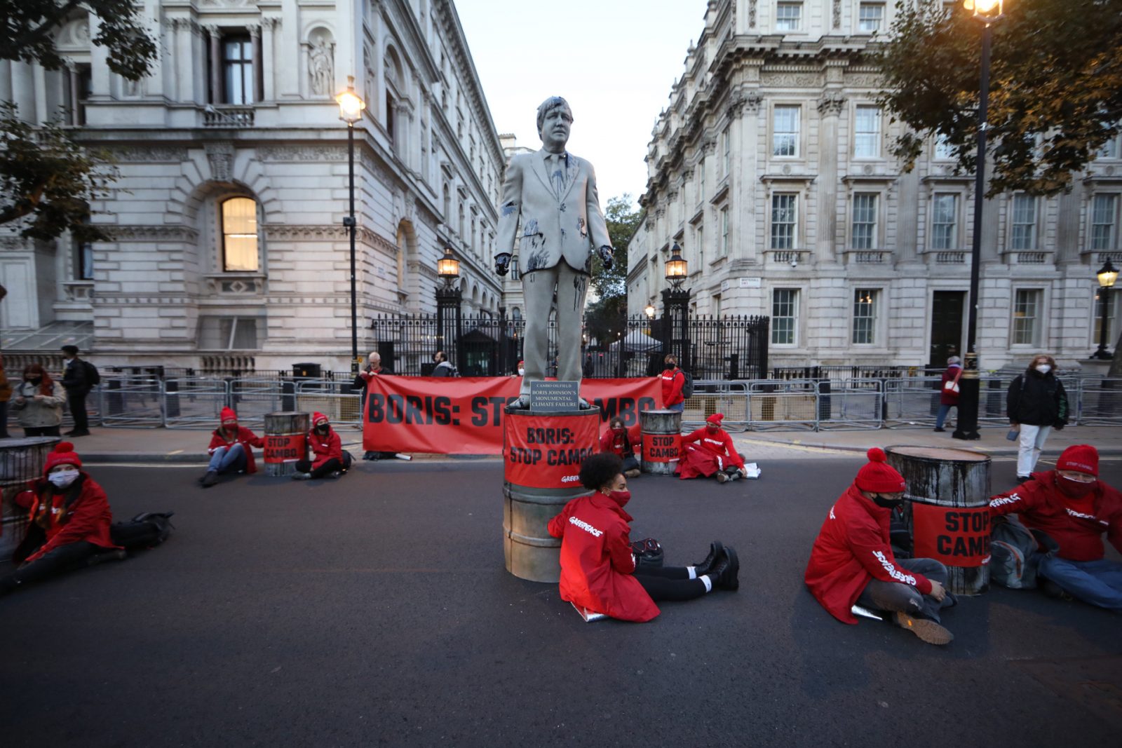 The many empty statue plinths in the capital should honour living ...
