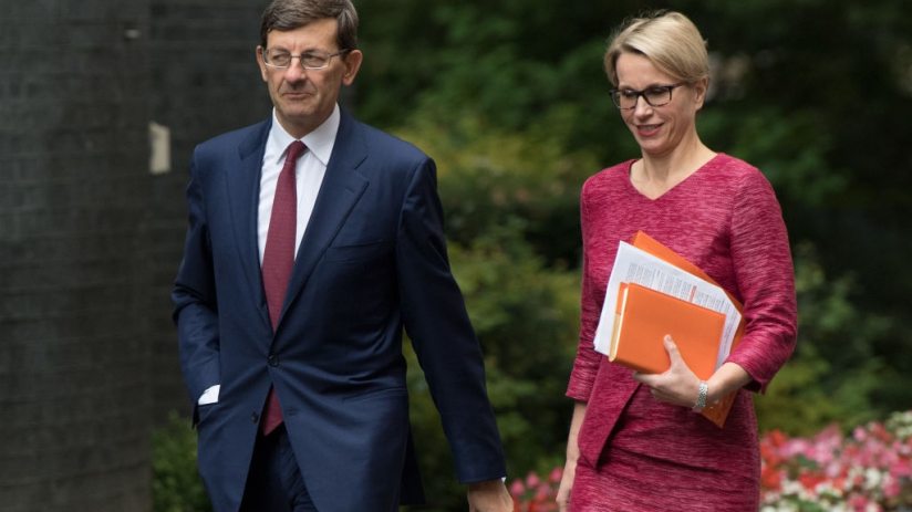 Activist investor calls for BP chair to quit after 'embarrassing ...