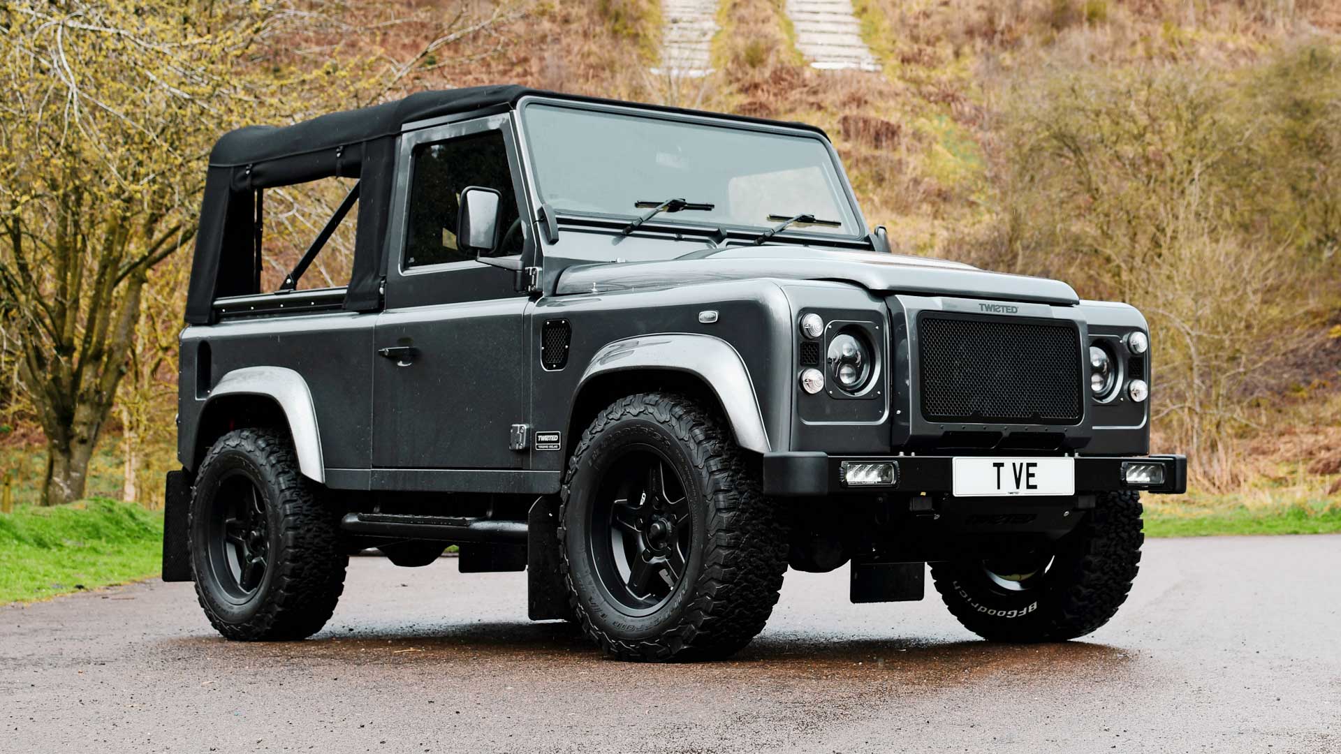 Land Rover Defender Hard Top review: the van that can