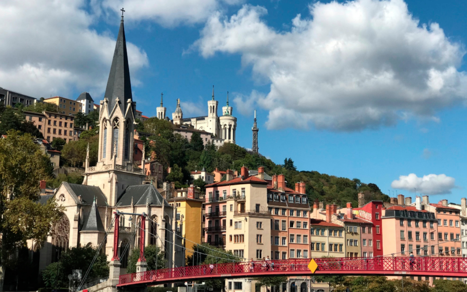 How to be a real king of Lyon