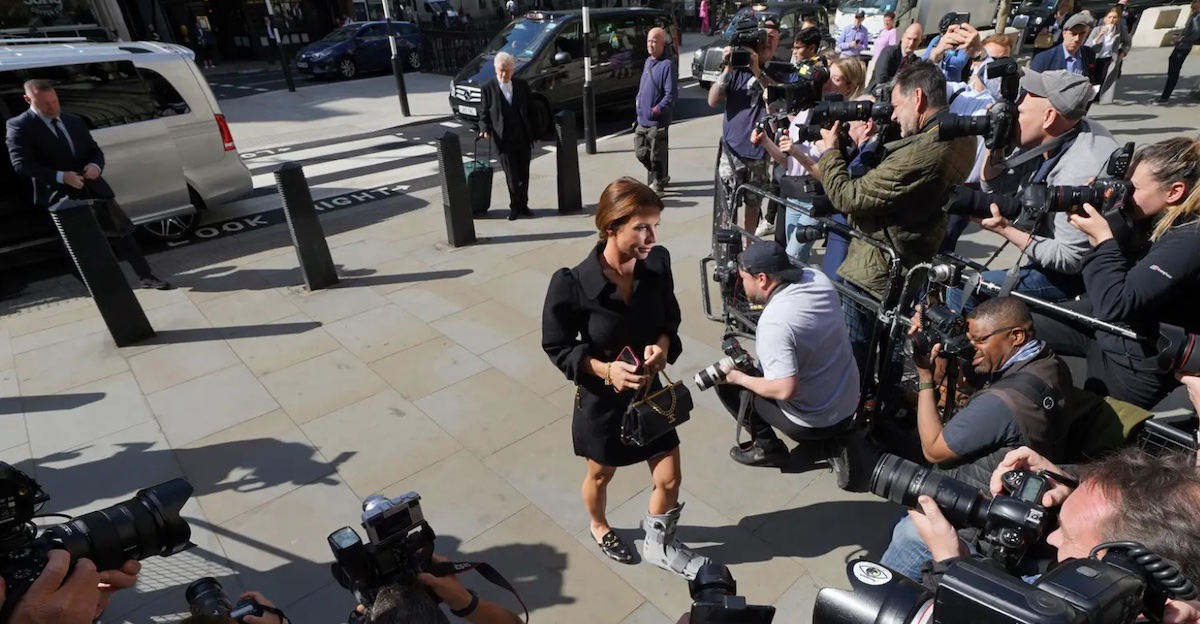 The British class system explained: There are now seven social classes ...