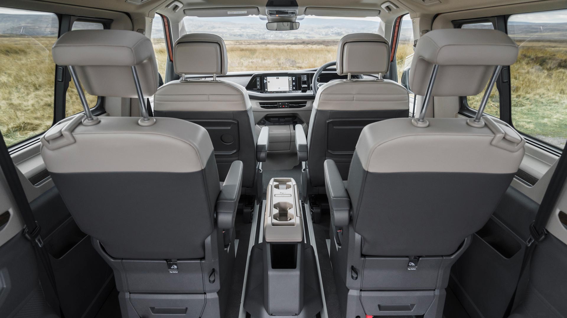 Volkswagen Multivan eHybrid review: inner space