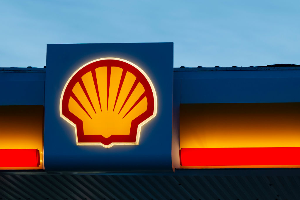 Shell unveils record profits and begins $6bn buyback programme - City AM