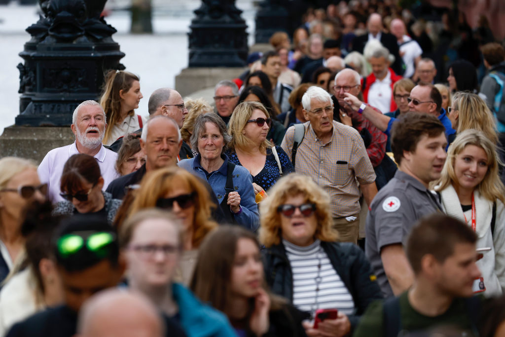Explainer-in-brief: A modern history of Britons and queues