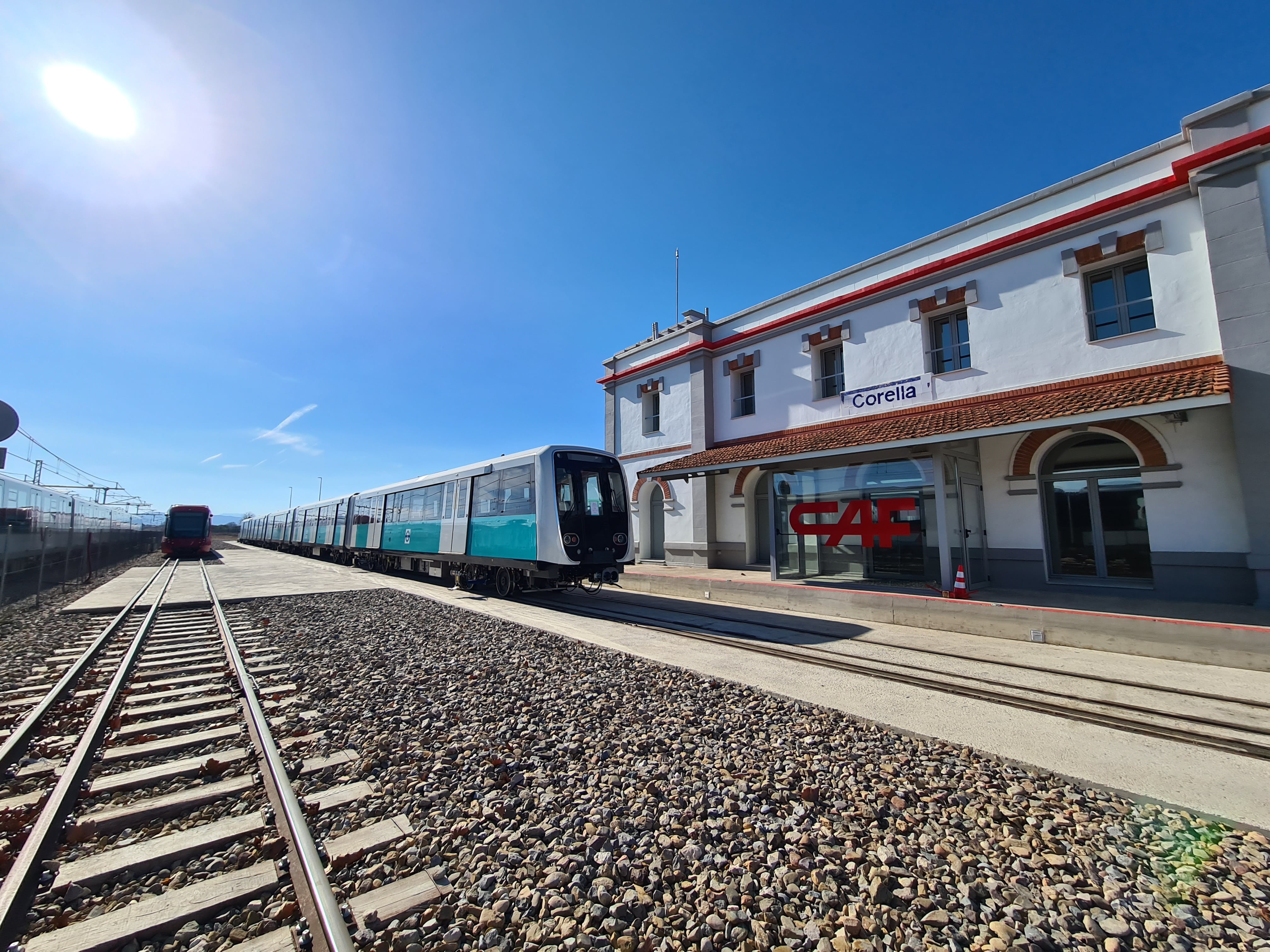 New Piccadilly line and DLR trains are next big thing for TfL