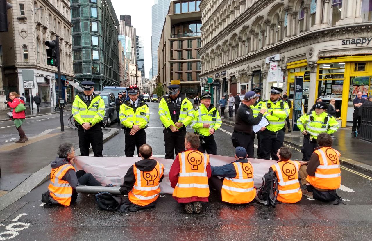 Police made almost 2,500 arrests of environmental protestors in past year
