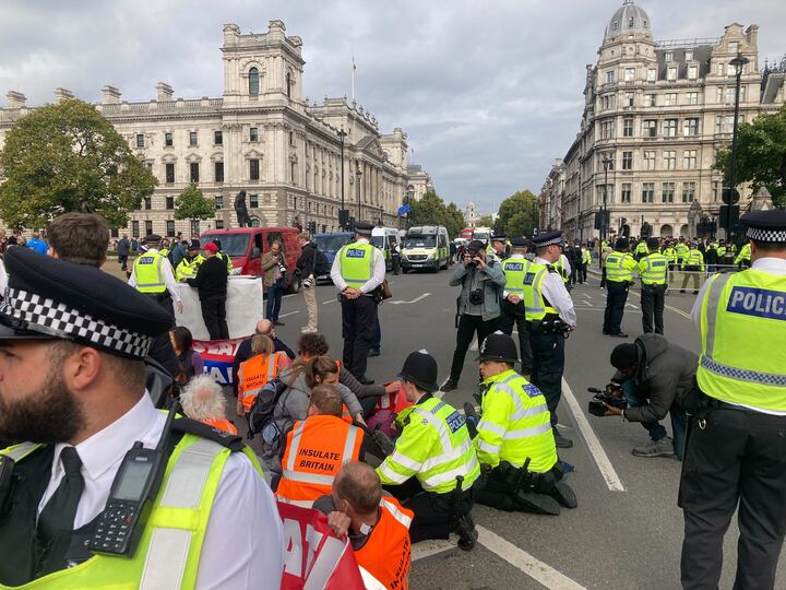 27 Insulate Britain protestors arrested during attempt to block ...