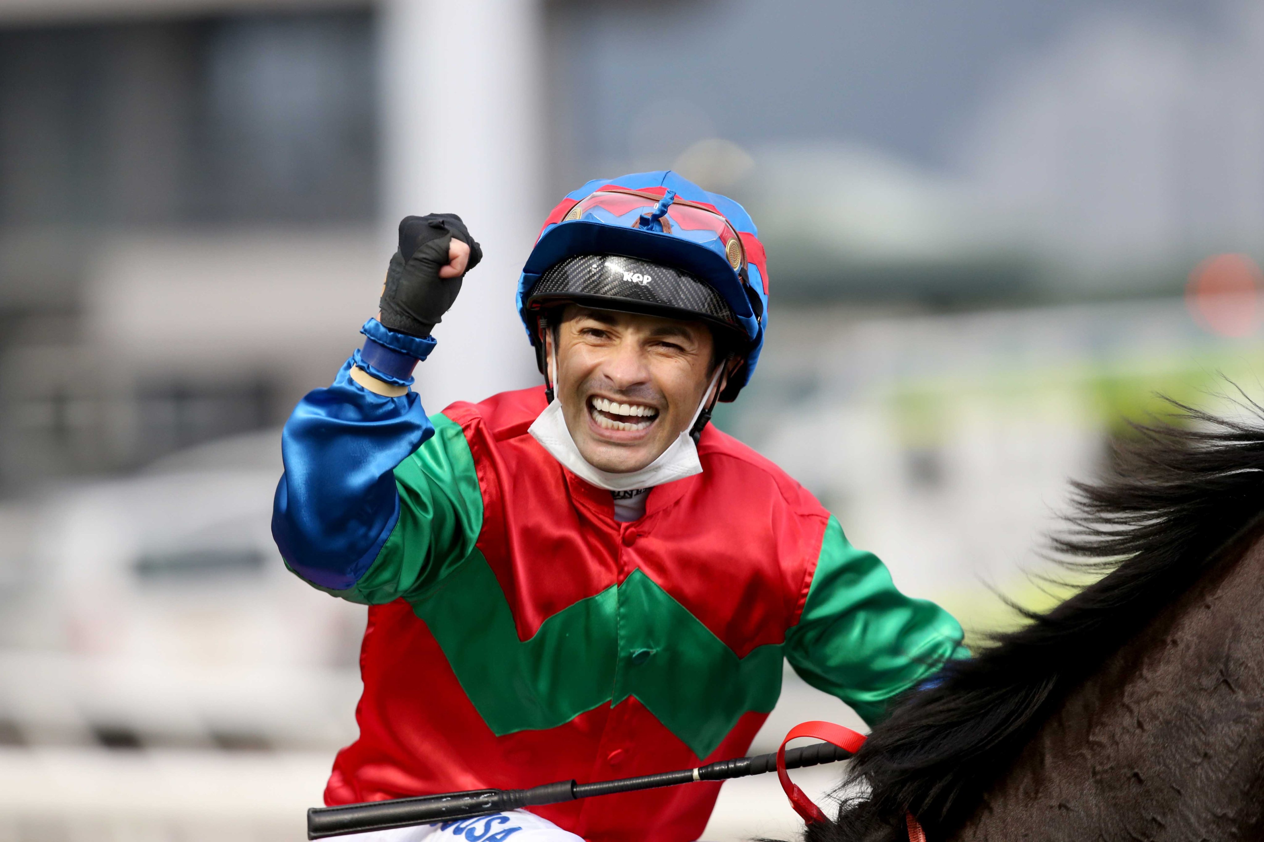 De Sousa to make family proud with E Brother and Savvy Chic