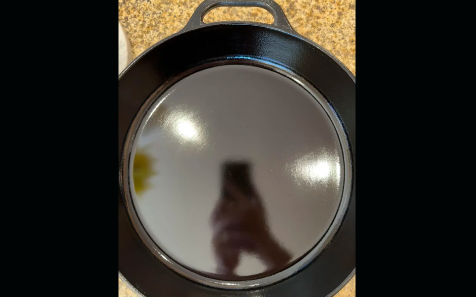 Reddit user's outrageous pan project sends internet into meltdown