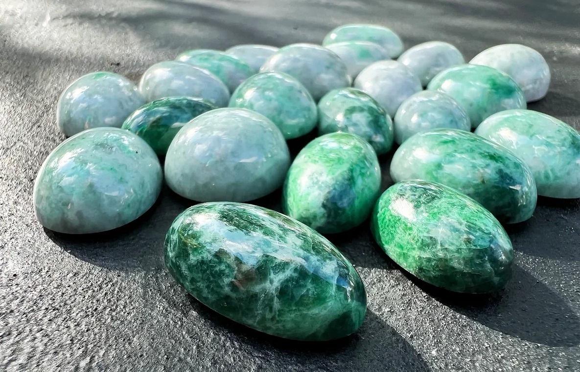 Jade Vault enters Sinclair Capital Reserve with Swiss regulator approval