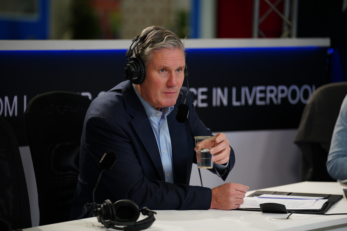 Starmer vows to rip up the red tape at investment summit
