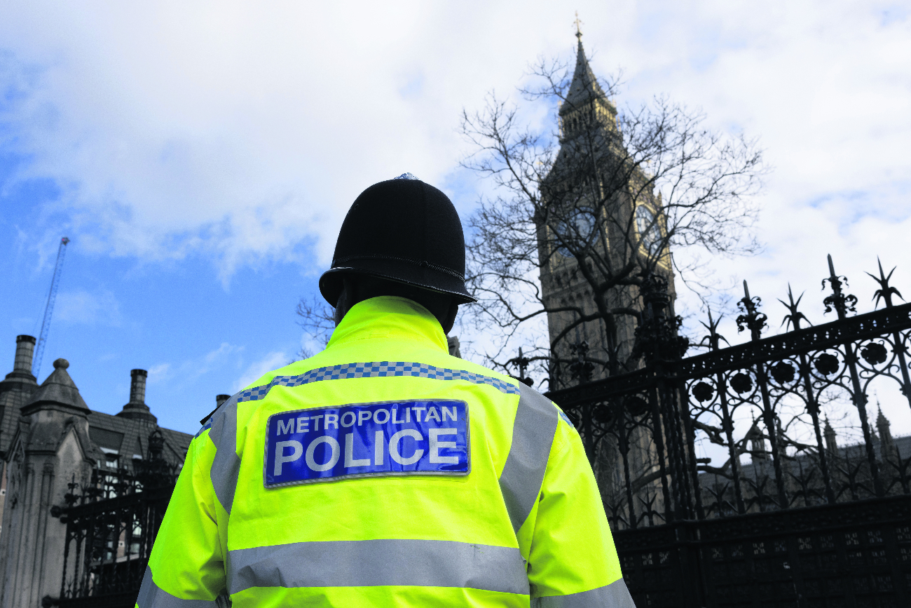 Police cordon off Houndsditch over report of person 'falling from ...