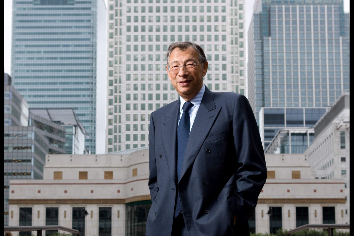 The man behind Canary Wharf's rise to step away after 36 years