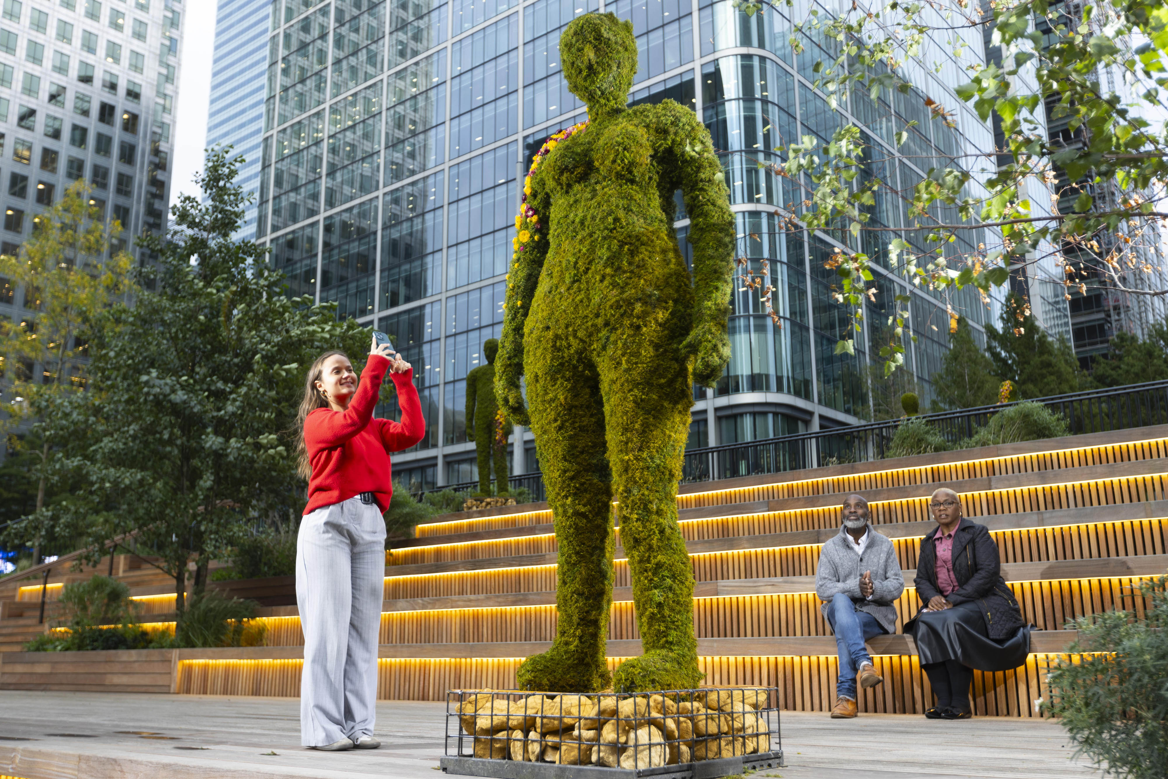 Canary Wharf unveils 'urban oasis' in historic partnership with the ...