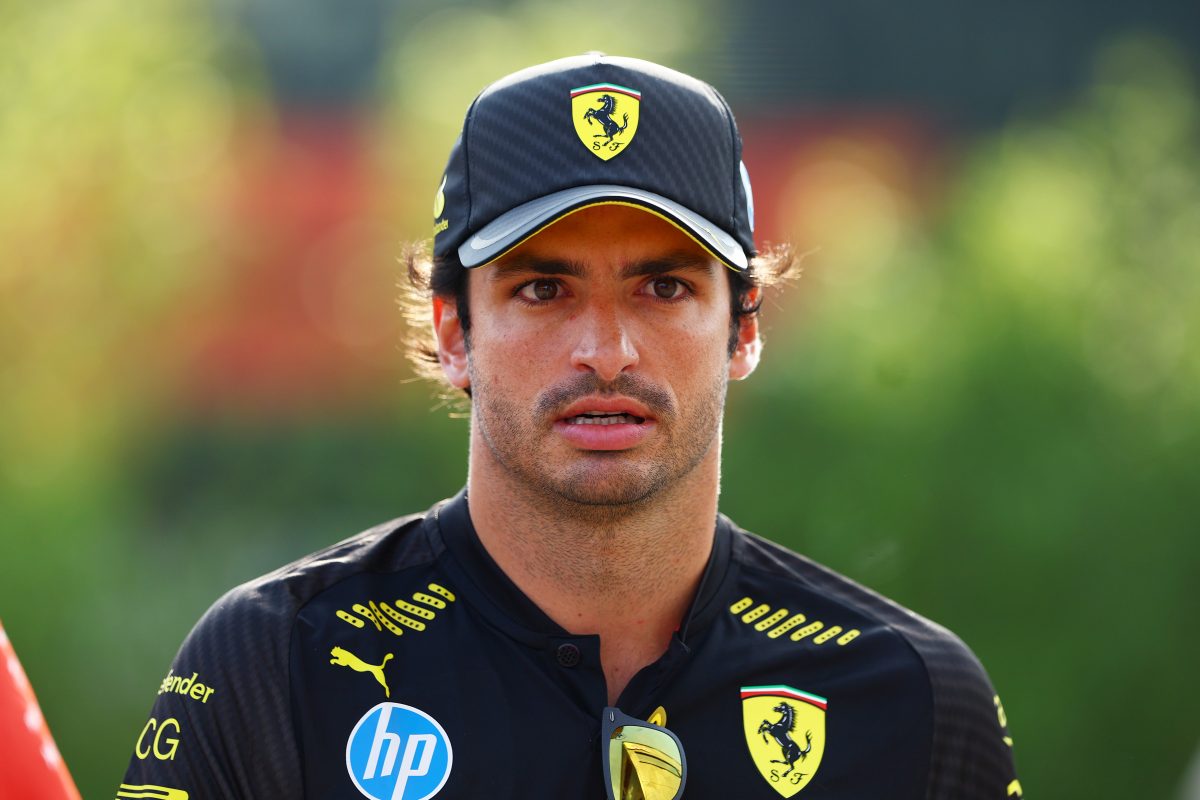 Williams signs up Santander after bank follows Sainz from Ferrari