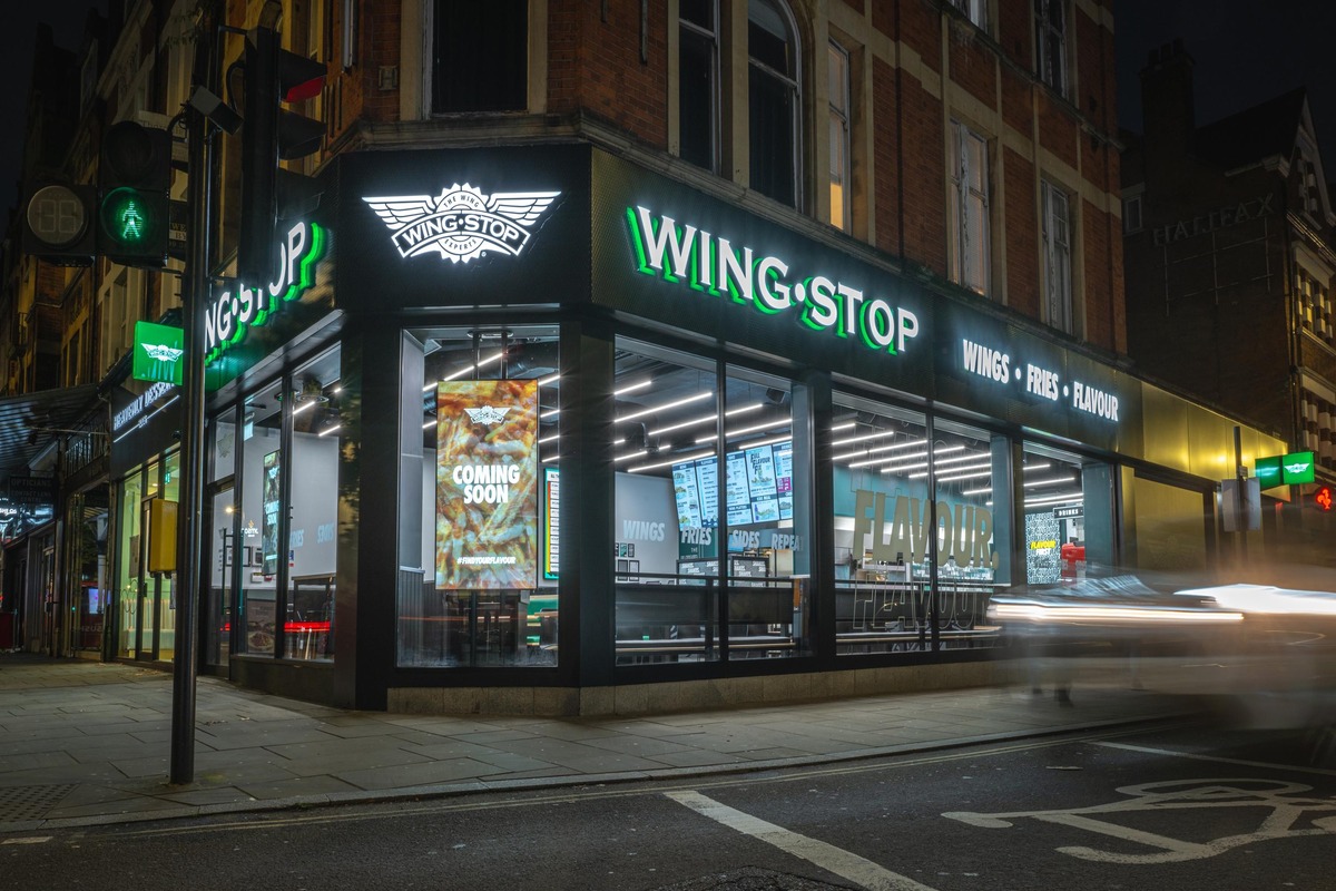 Wingstop UK bought in £400m sale by private equity giant